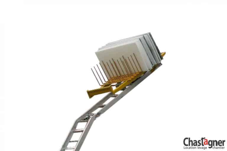 Location de monte-charge pour charges lourdes